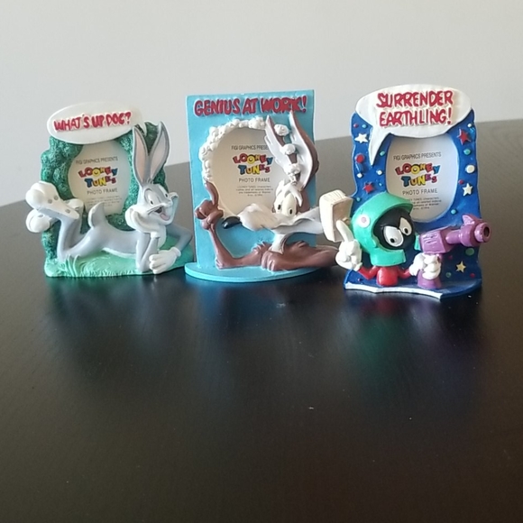 figi graphics | Toys | Vintage Loony Tunes Photo Frames | Poshmark